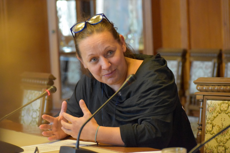 LINDA HEJLOVÁ KEPRTOVÁ je novou ředitelkou DFXŠ - DIVADLO F. X. ŠALDY ...