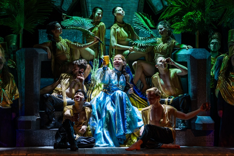 - DIVADLO F. X. ŠALDY LIBEREC